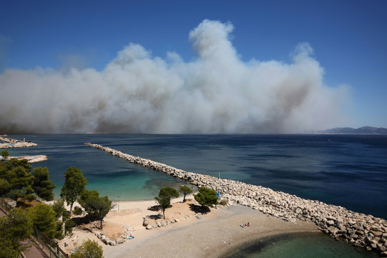 No deaths reported: France wildfire shuts down Marseille airport, halts ...