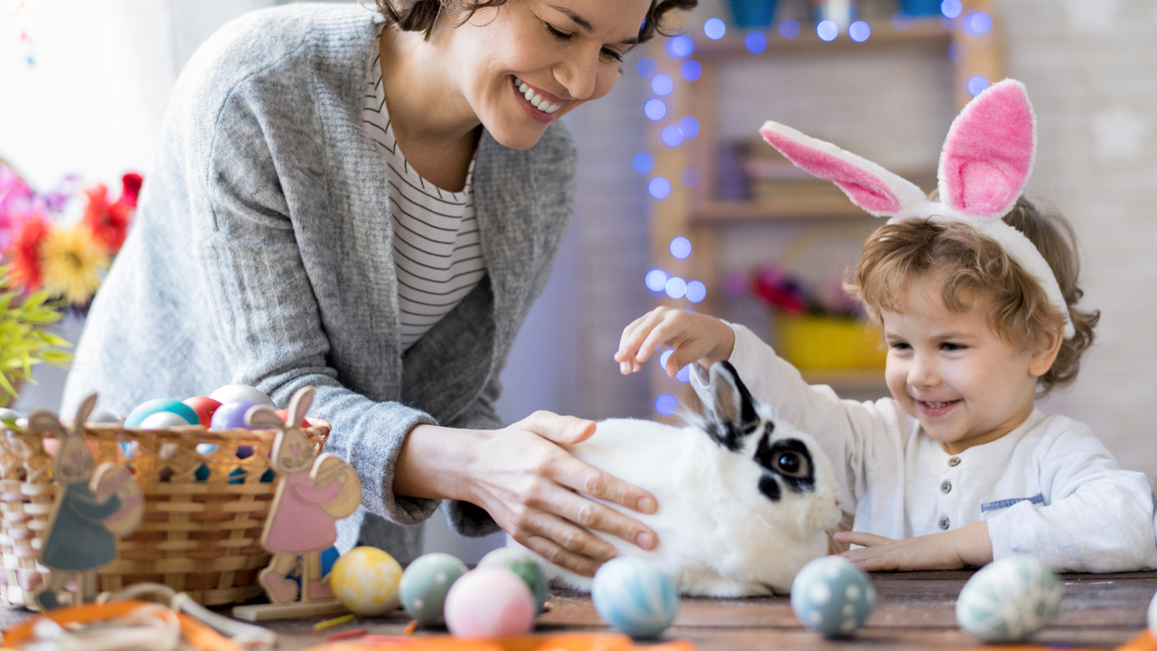 Wéi feiert Dir Ouschteren?: Den Ouschterhues an d'Bräich uechtert d ...