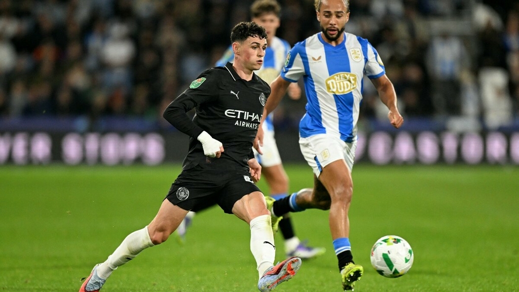 Drëtt Ronn vum EFL Cup an England: ManCity, Newcastle, Tottenham an ...