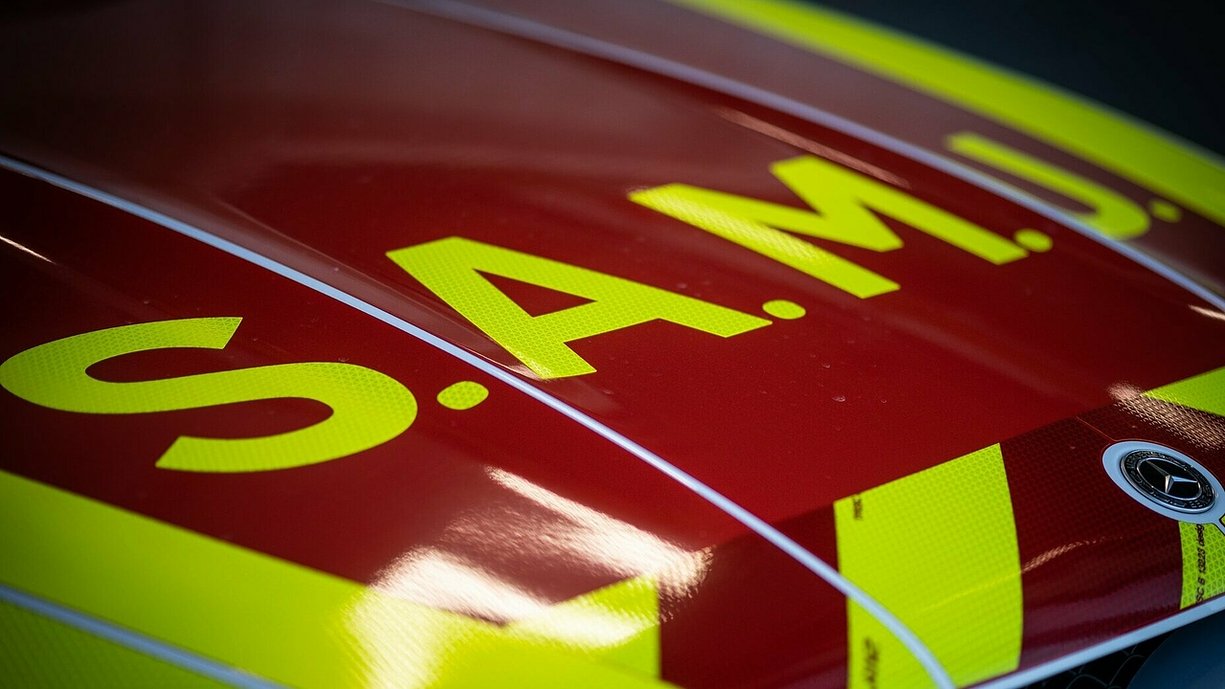 Emergency services: Pedestrian struck in Linger overnight - RTL Today