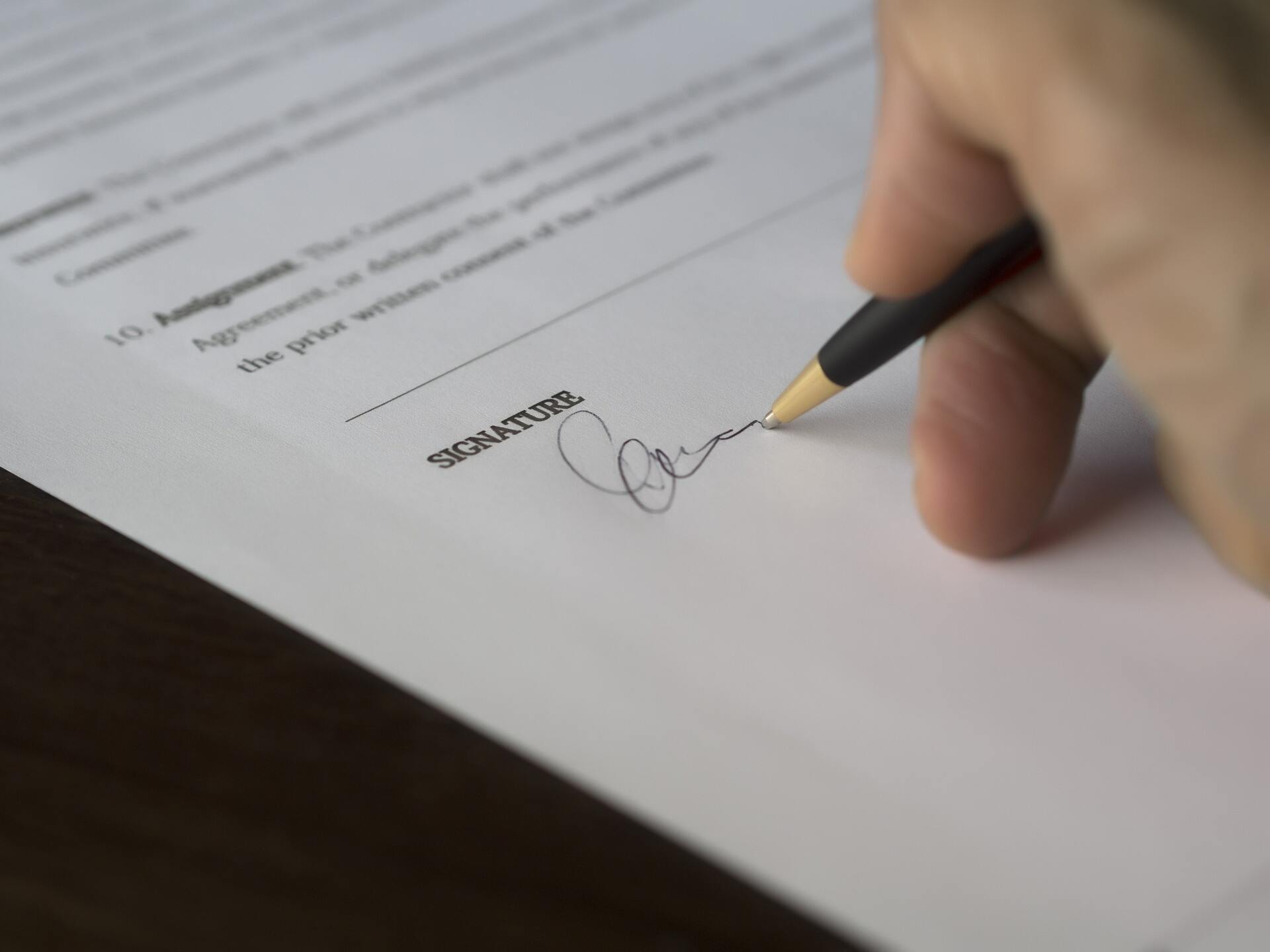 Quick guide: Getting a residency permit - RTL Today