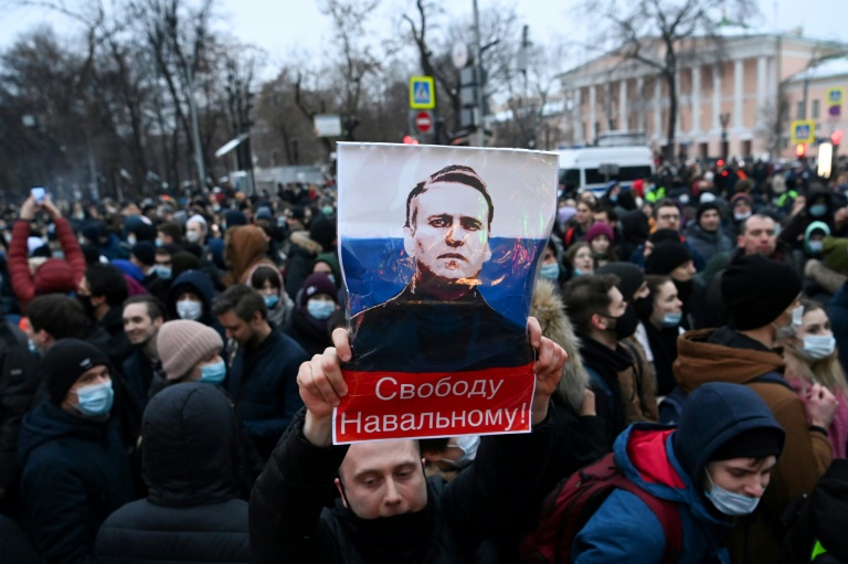 Jailed critic: Navalny jailed for two years and eight months, Moscow ...