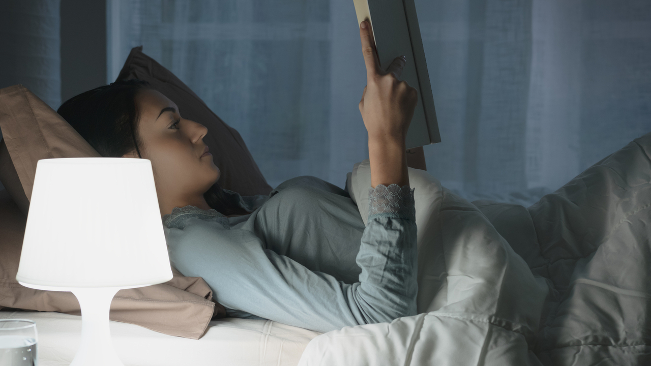 Buchtipps: Bicher, déi een nuets wakereg halen - RTL Lëtzebuerg