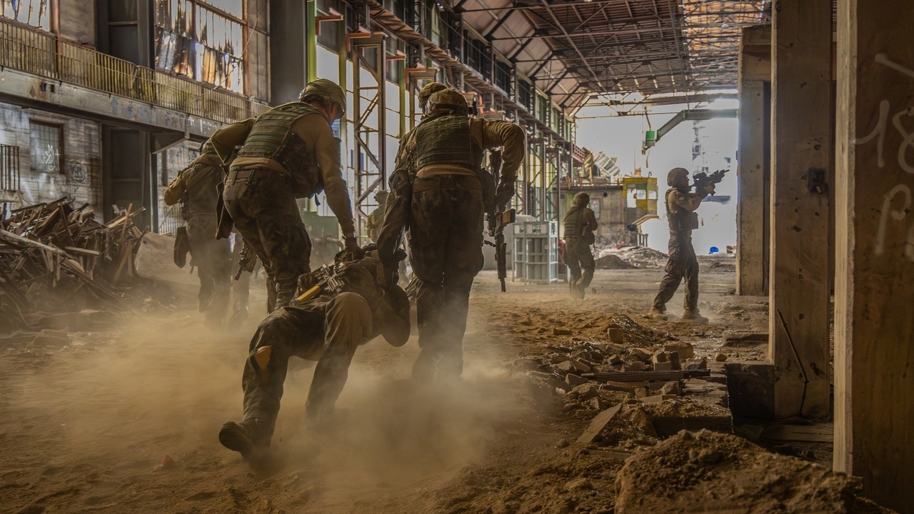 Op der Metzeschmelz zu Esch: Lëtzebuerger Arméi üübt den Eeschtfall ...