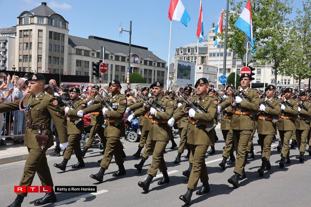 La parade militaire décryptée: "L'Armée luxembourgeoise est appelée à ...