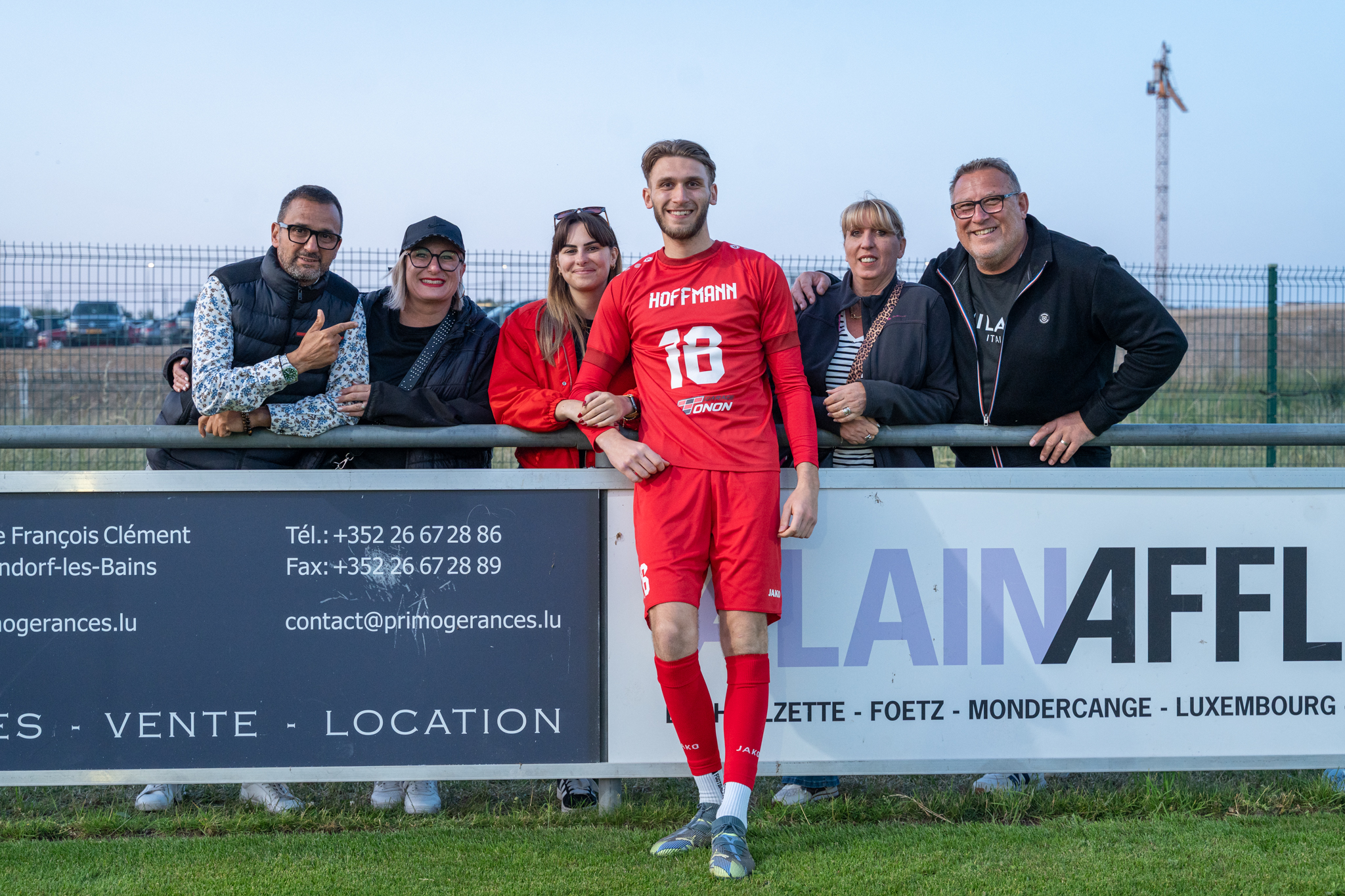 Futtball: Schëffleng klappt Menster mat 2:0 a spillt och nächst Saison ...