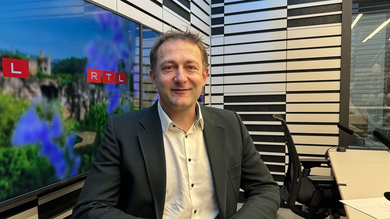 Le "no comment" du sortant: Luc Frieden propose Christophe Hansen comme ...
