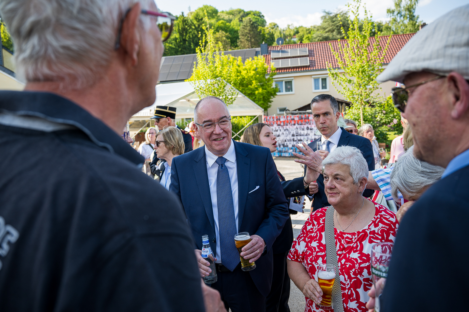 Aweiung vun der Place Grand-Duc Henri zu Senneng (14.05.2025) - RTL ...