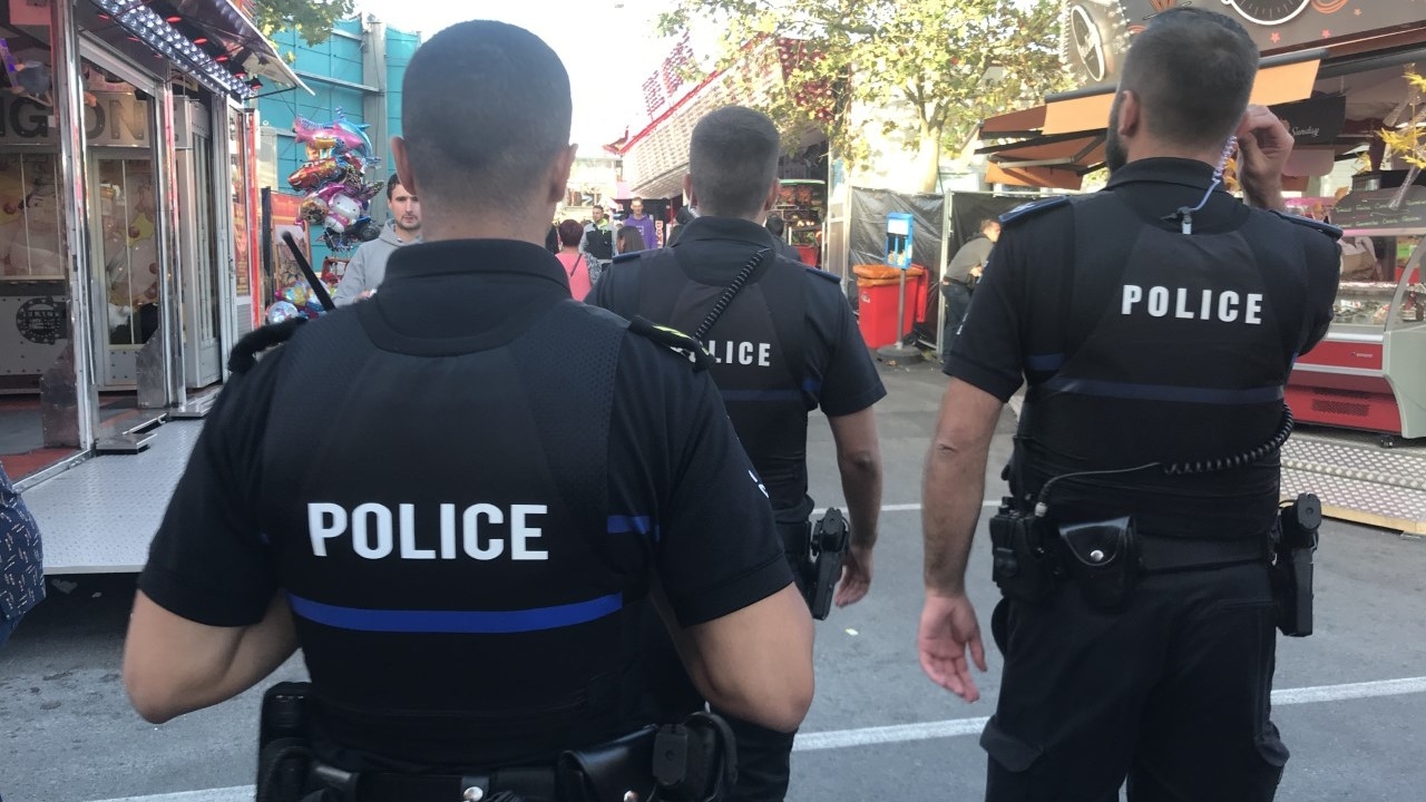 Police: Deontologieskodex: 17 Grondsätz goufe festgehalen - RTL Lëtzebuerg