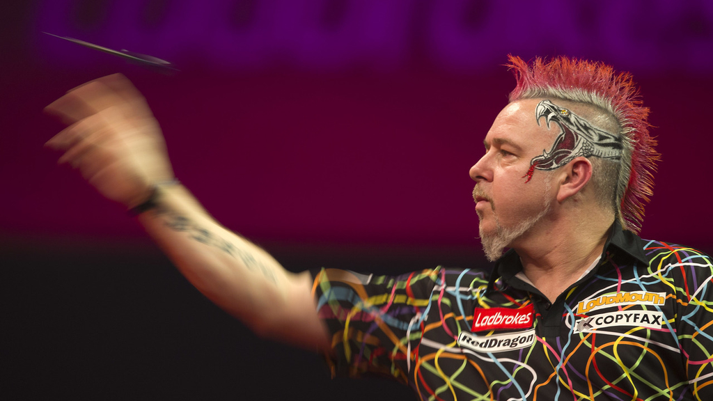 Darts-WM: Peter Wright klappt Jeffrey de Zwaan a spannendem Match - RTL ...