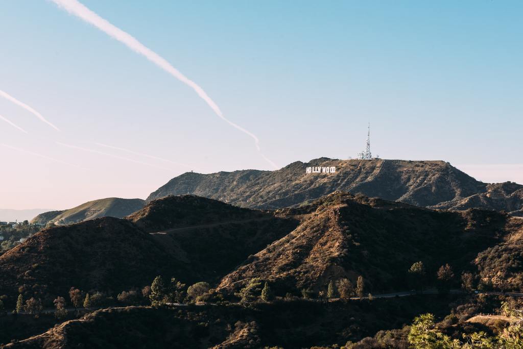 Tweet Impact: Los Angeles 'meteor' sets internet alight - RTL Today