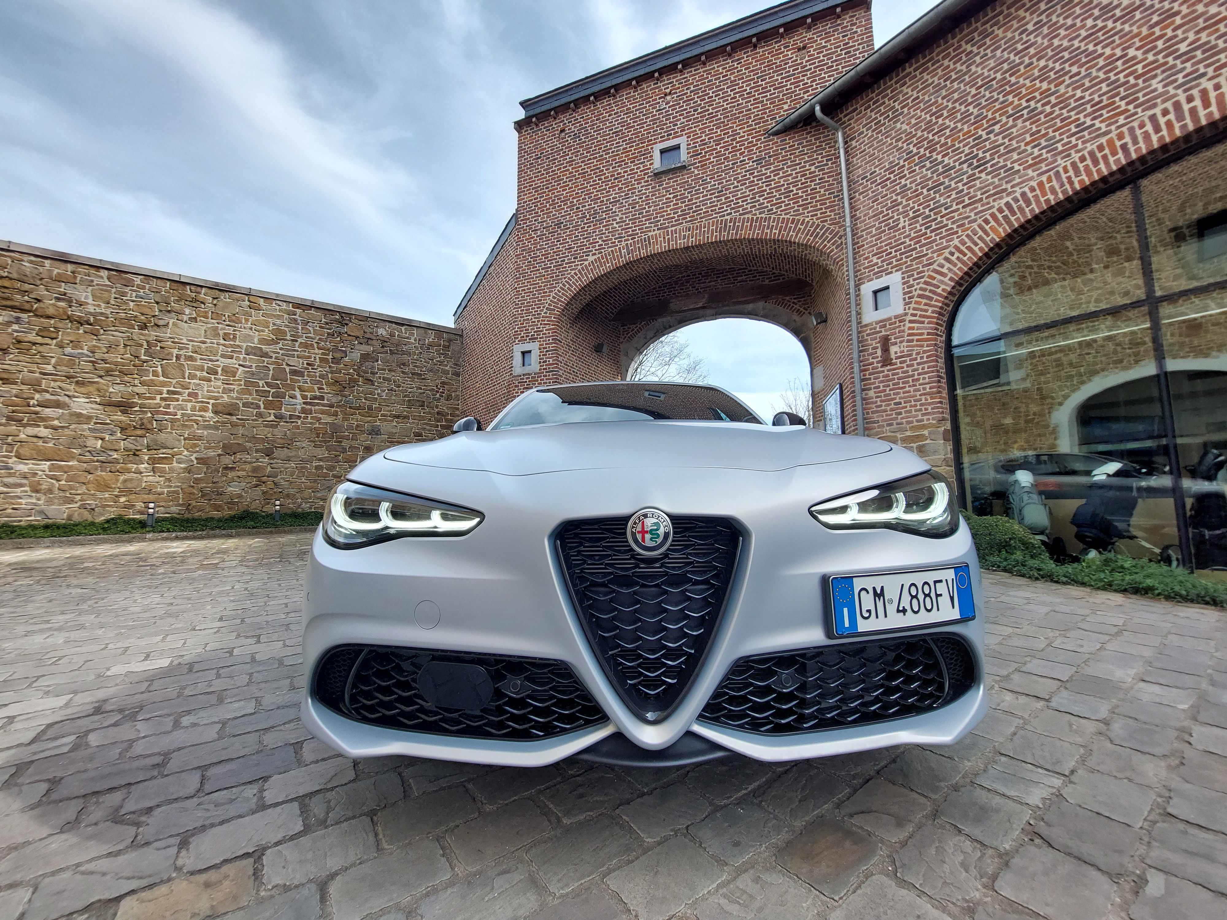 Automag: Alfa Romeo Giulia & Stelvio (20.04.2023) - RTL Infos