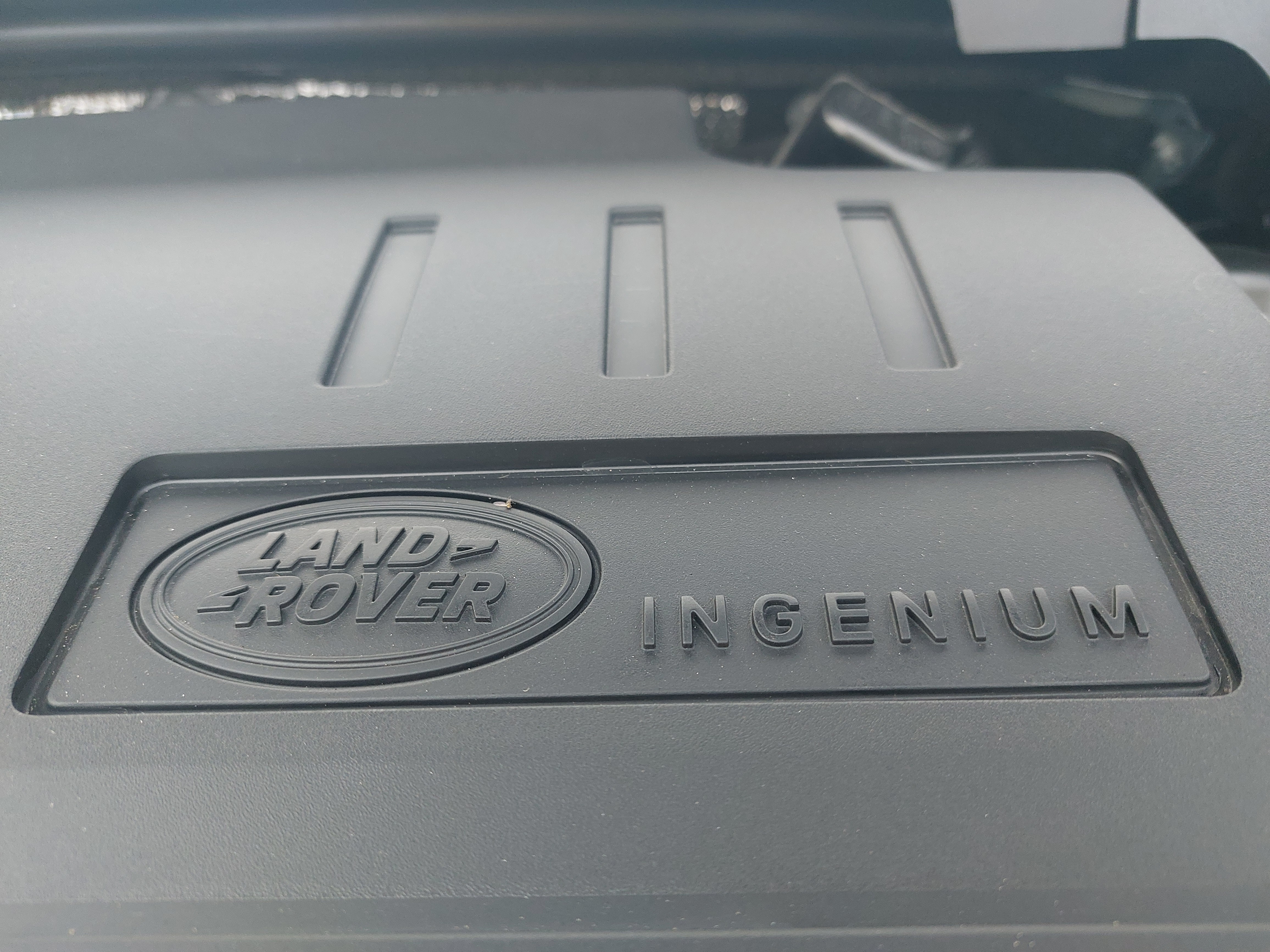 Automag - Am Test: Range Rover Evoque Plug-In Hybrid