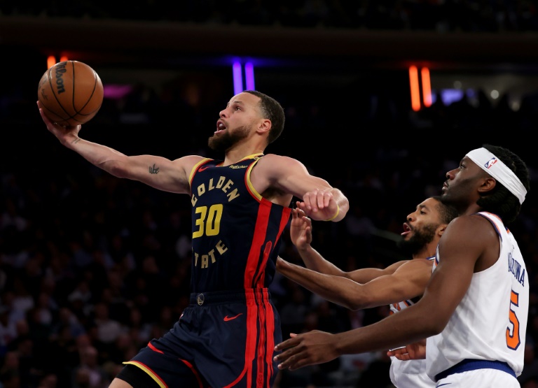 Pelvic contusion: Curry to miss Warriors-Hawks after injury - RTL Today