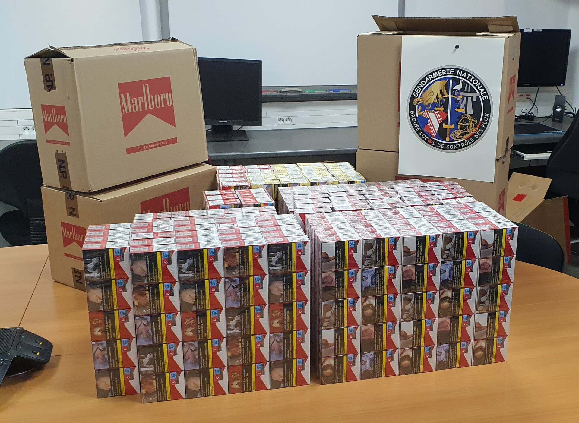 Grand-Est: Il se fait attraper avec 30.000 cigarettes achetées au ...