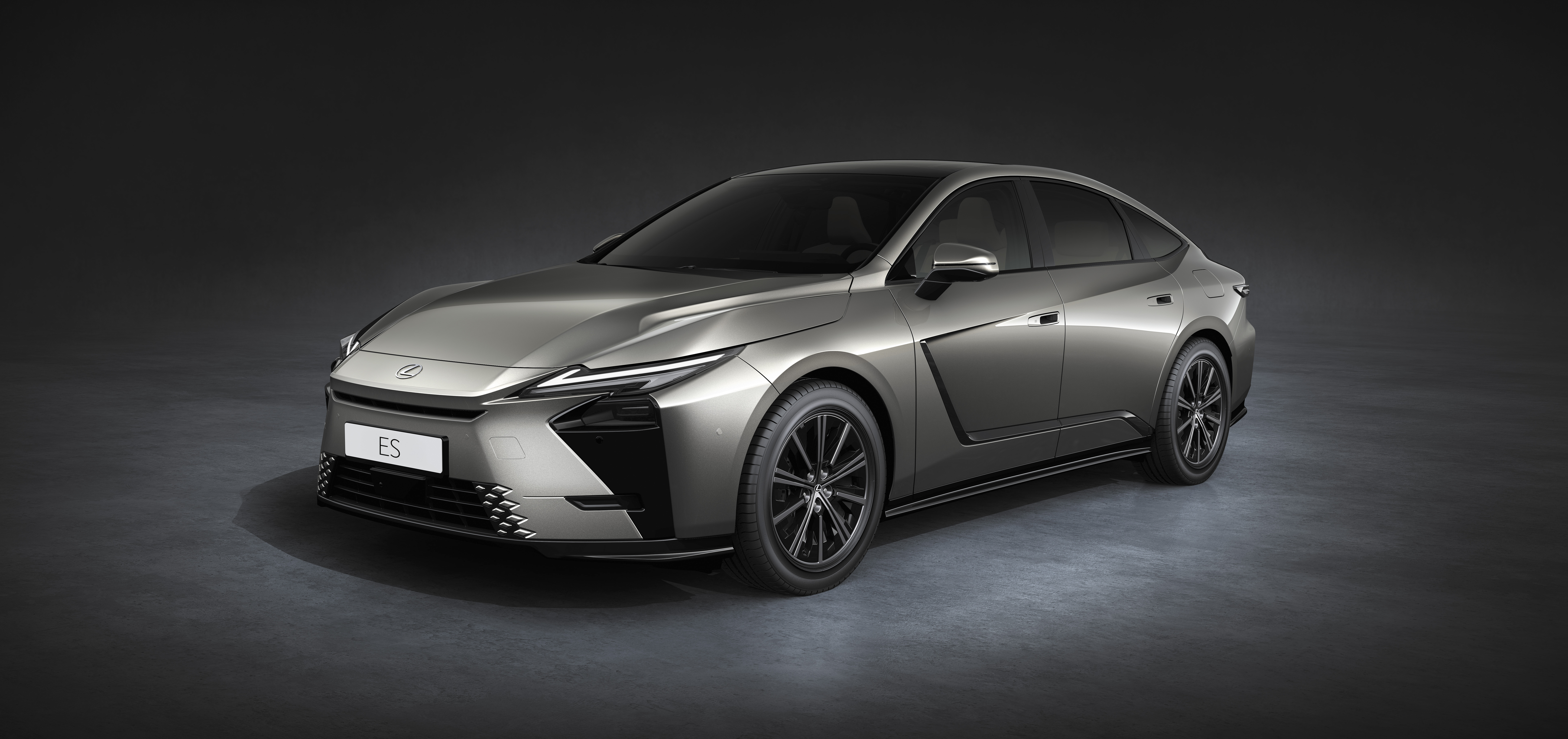 Lexus: Berline de luxe - RTL Infos