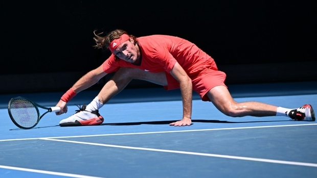 Australian Open: Stefanos Tsitsipas am éischten Tour eliminéiert - RTL ...