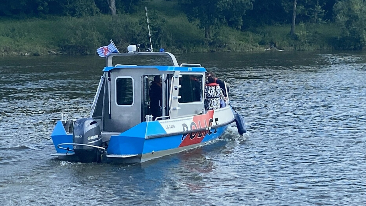 Missing since Friday: 60-year-old swimmer found dead in Moselle river ...
