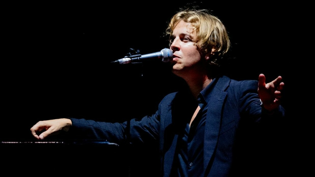 Live: Ticket giveaway: See Tom Odell live at Rockhal with RTL Today Radio