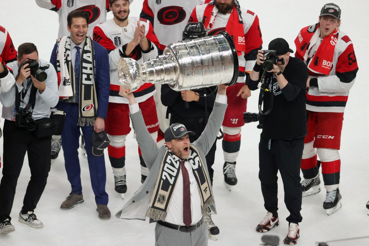 Äishockey: D'Carolina Hurricanes hunn de Stanley Cup gewonnen - RTL ...