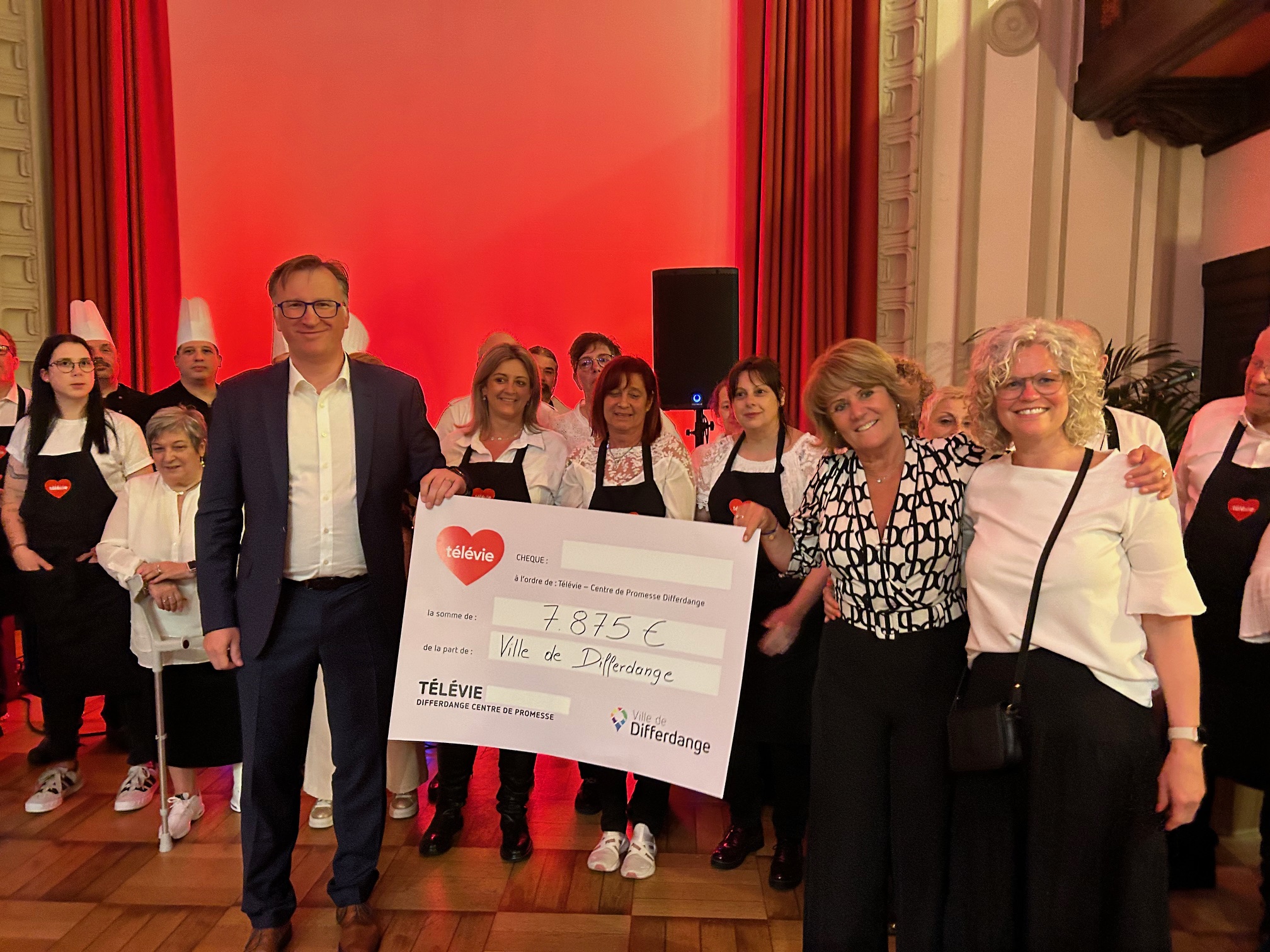 Promi-Dinner am Schlass zu Déifferdeng (18.4.24) - RTL Lëtzebuerg
