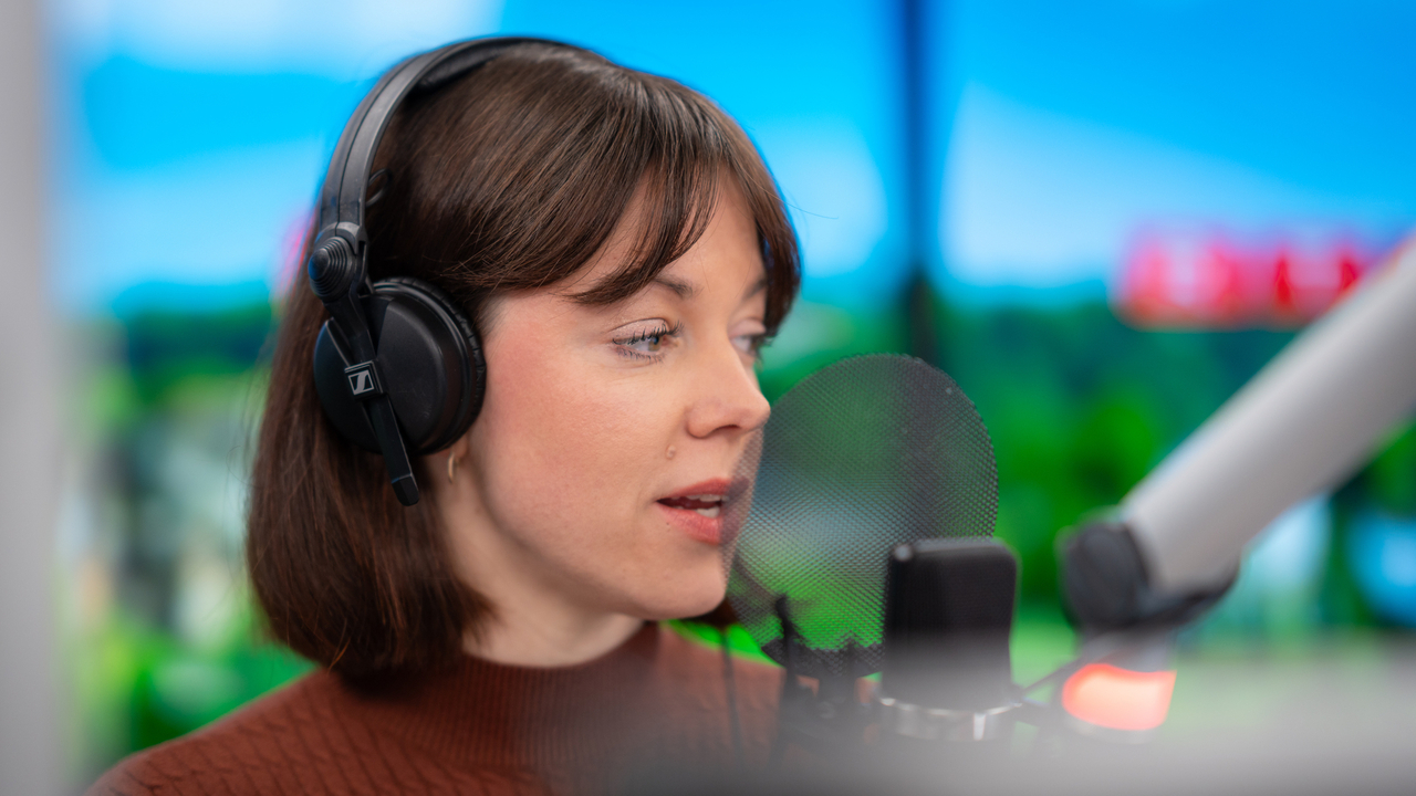 Commentaire vum Marlène Clement: Trounwiessel-Feierlechkeeten an der ...