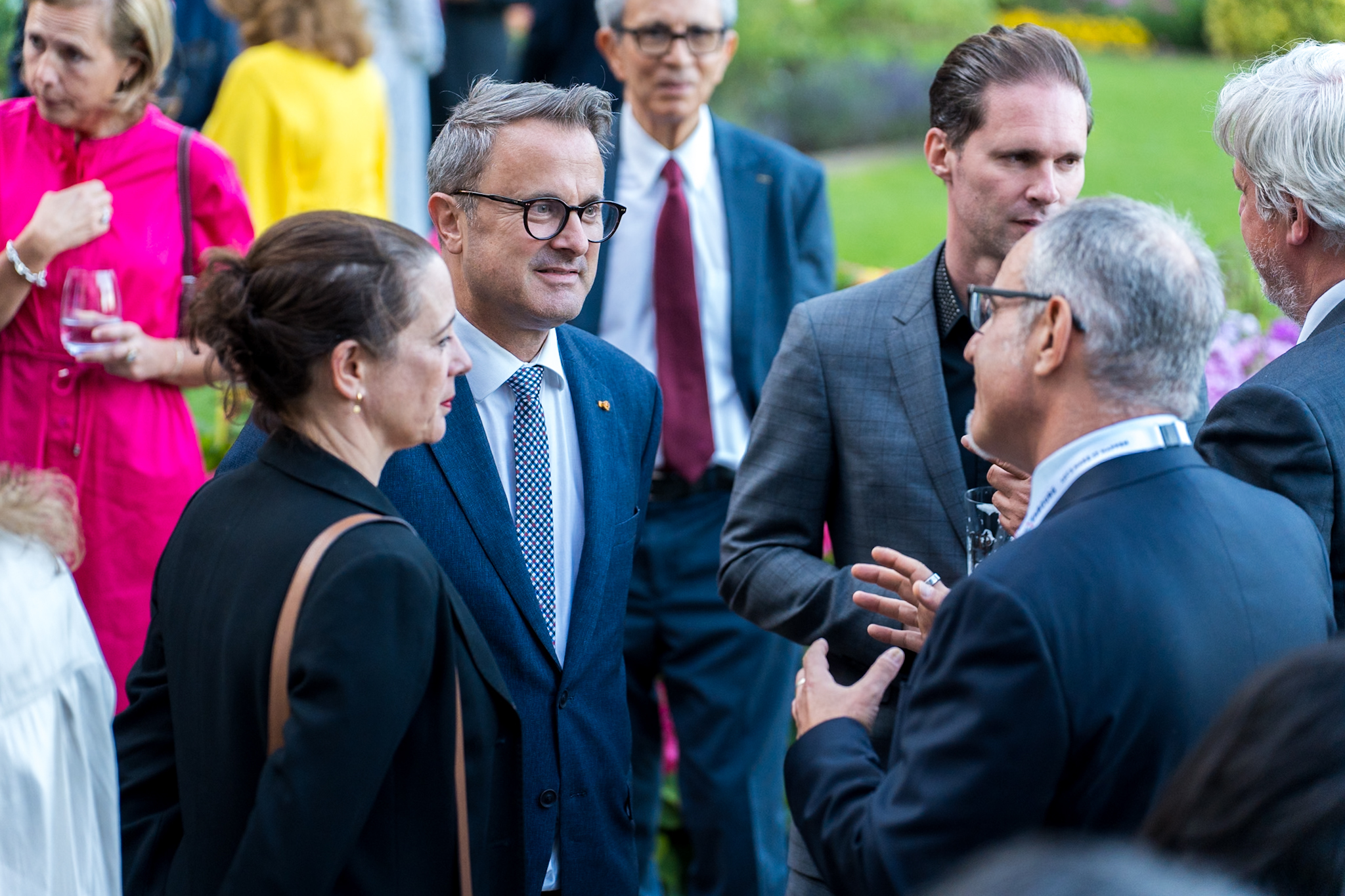 Gemeinsam Reunioun vun Honorarkonsulen op Schlass Bierg (14.7.25) - RTL ...