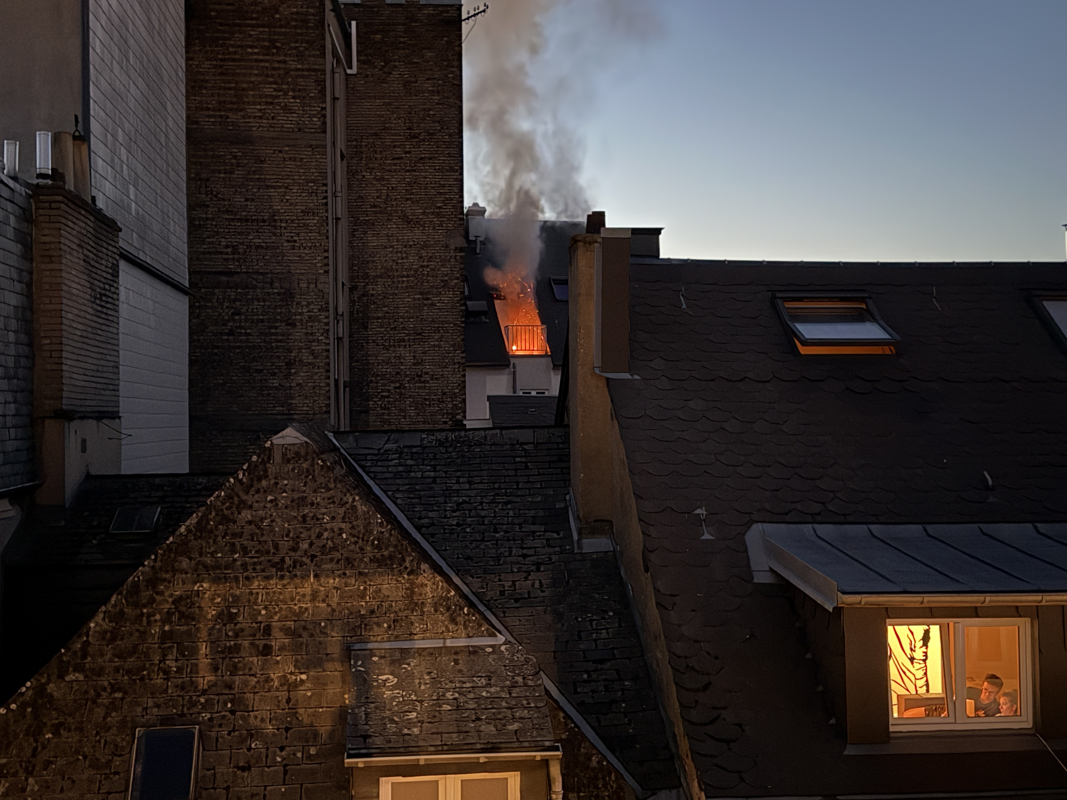 Emergency services: Fire breaks out in Luxembourg City apartment - RTL ...