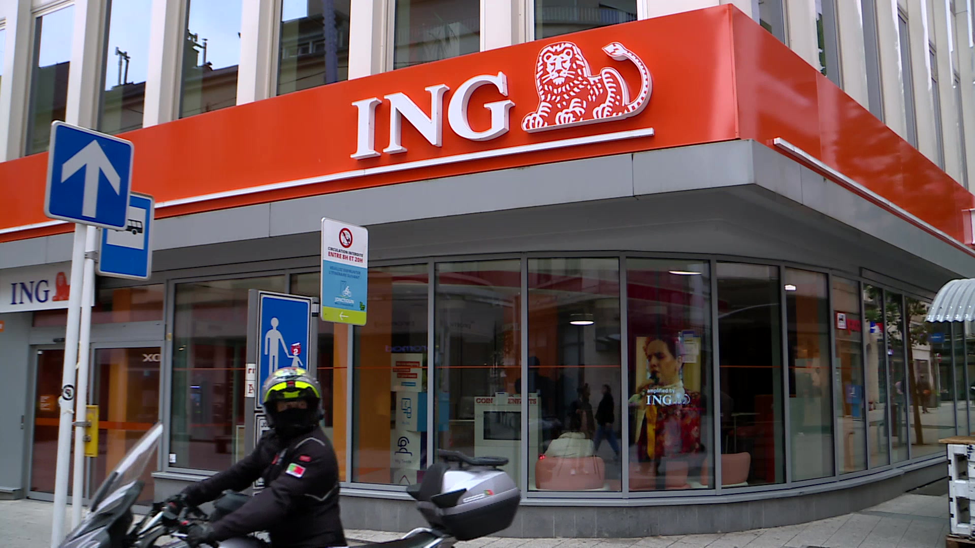 Only a handful remain: At least 3 ING branches closing - RTL Today