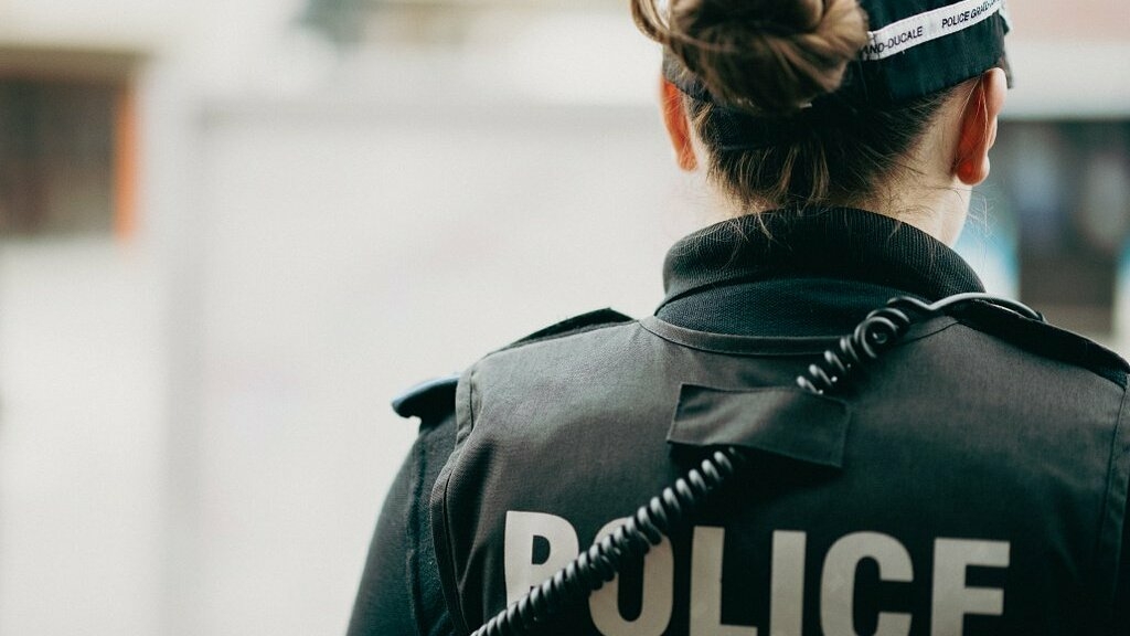 Kontrollen a Caféen zu Ettelbréck: Vun Drogen, iwwer Verstouss géint ...