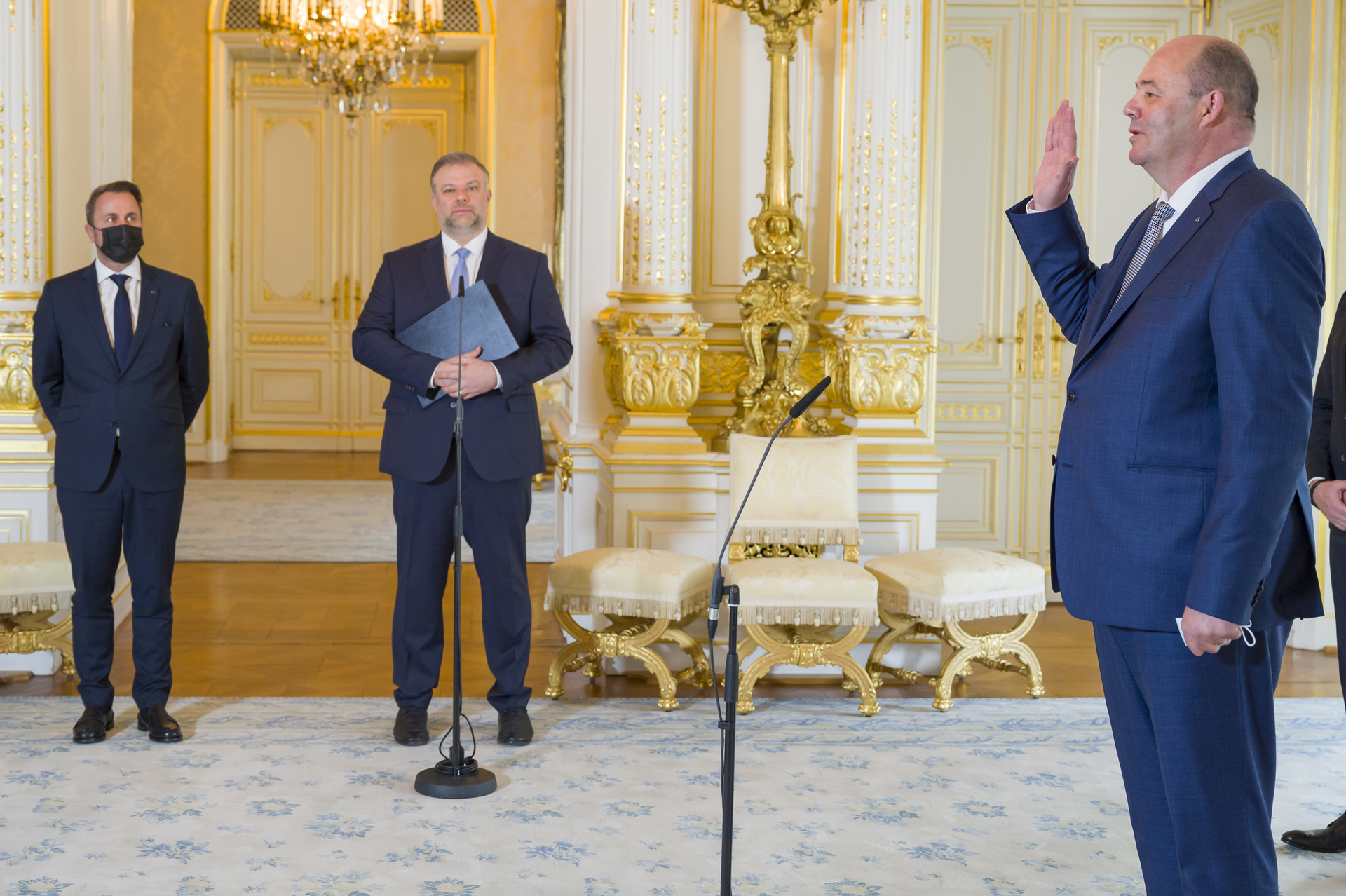 Via video call: Yuriko Backes, Georges Engel and Claude Haagen sworn in ...