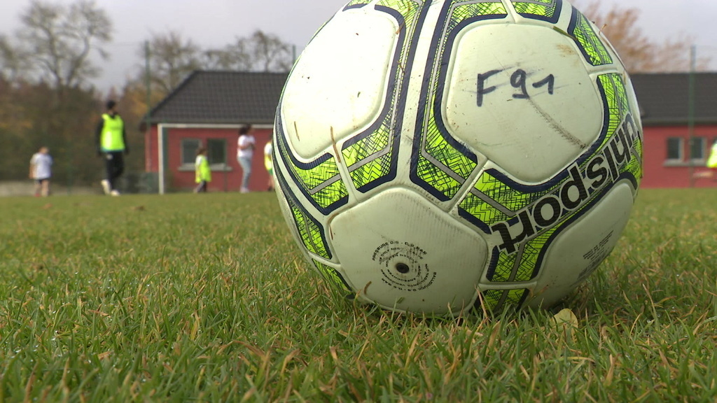 Futtball: Gëtt den Emilio Ferrera neien Trainer beim F91?