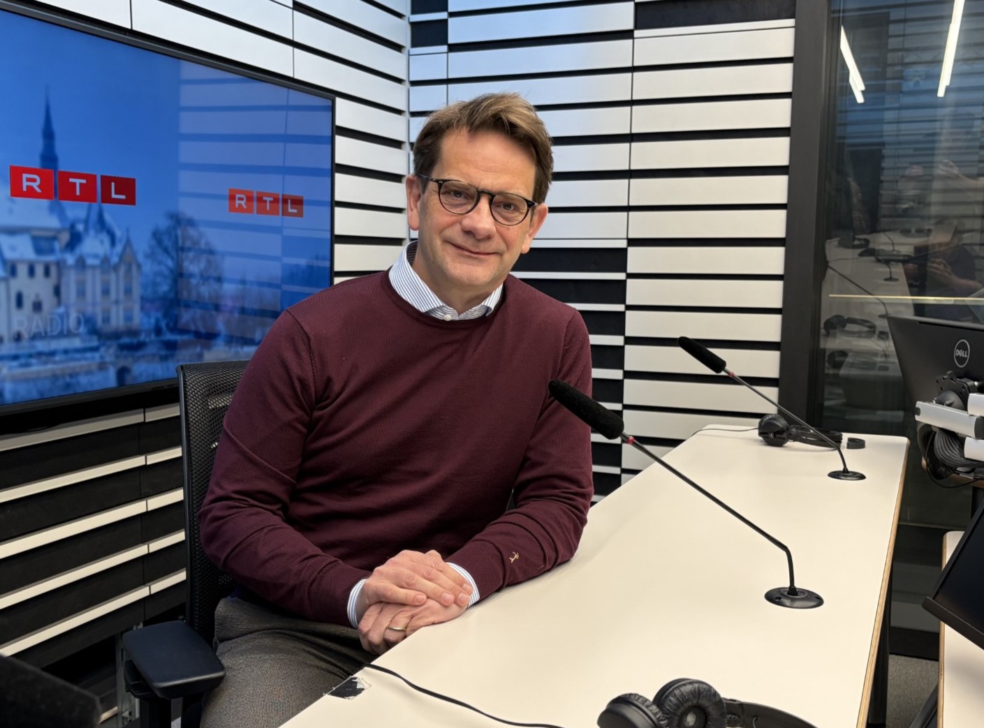 Laurent Zeimet: Le Premier ministre est "le premier à entrer en ligne ...