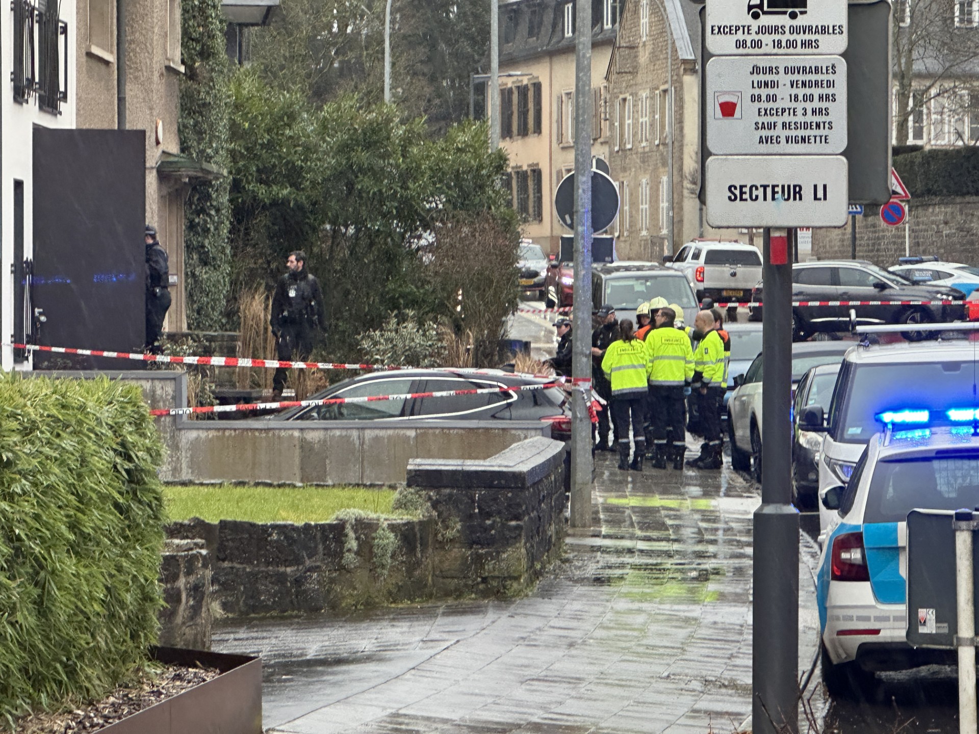 Police warning: Public asked to avoid hitchhikers amid operations in ...