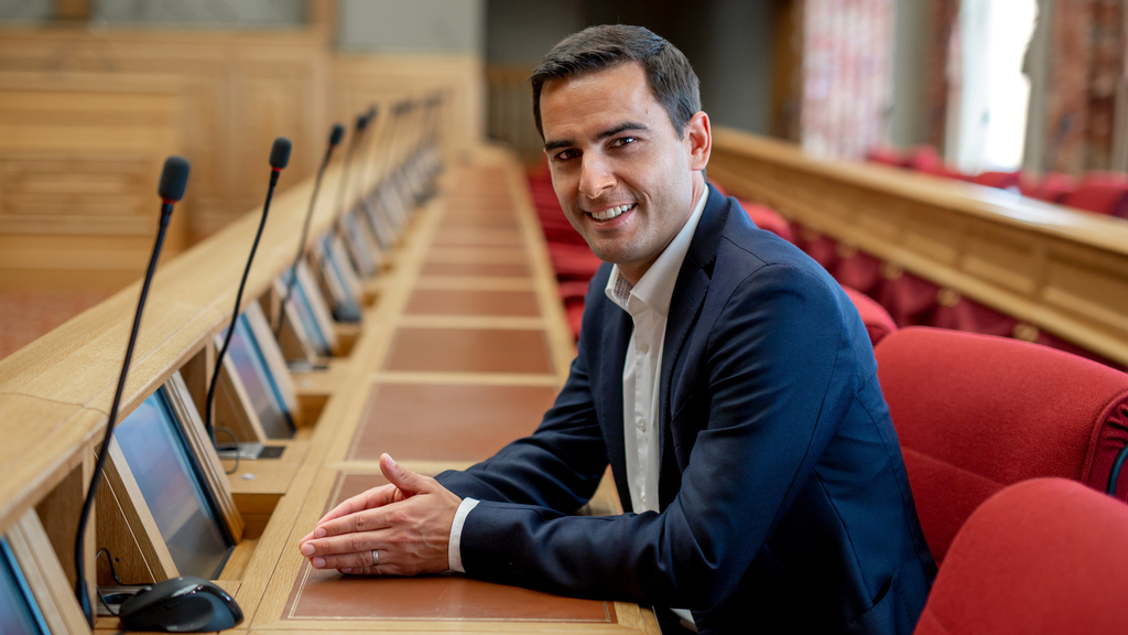 Il prend ses fonctions aujourd'hui: Qui est Max Hahn, le nouveau ...