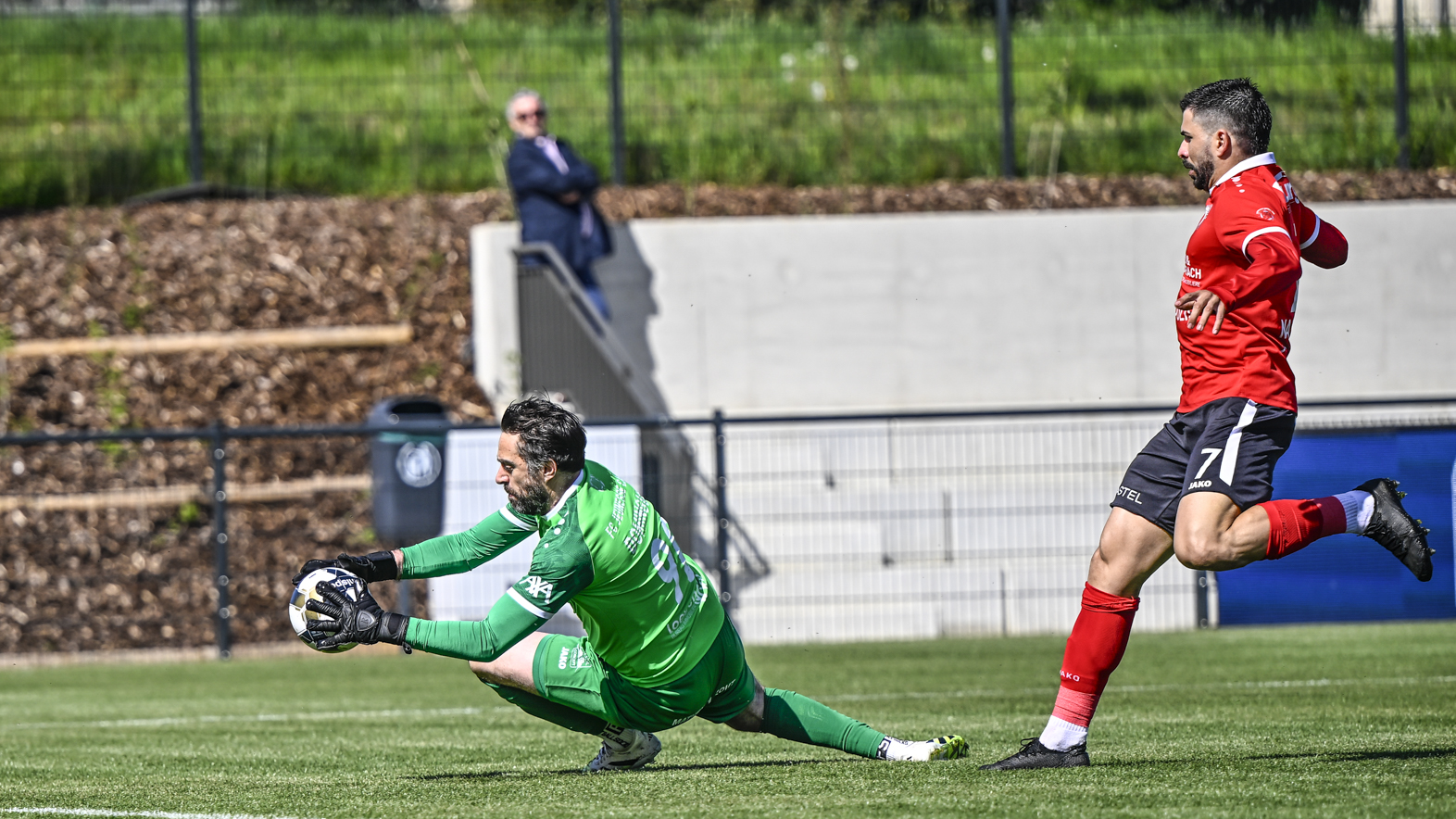 Football: BGL Ligue: Strassen vs. Canach (26 Apr 2026) - RTL Today