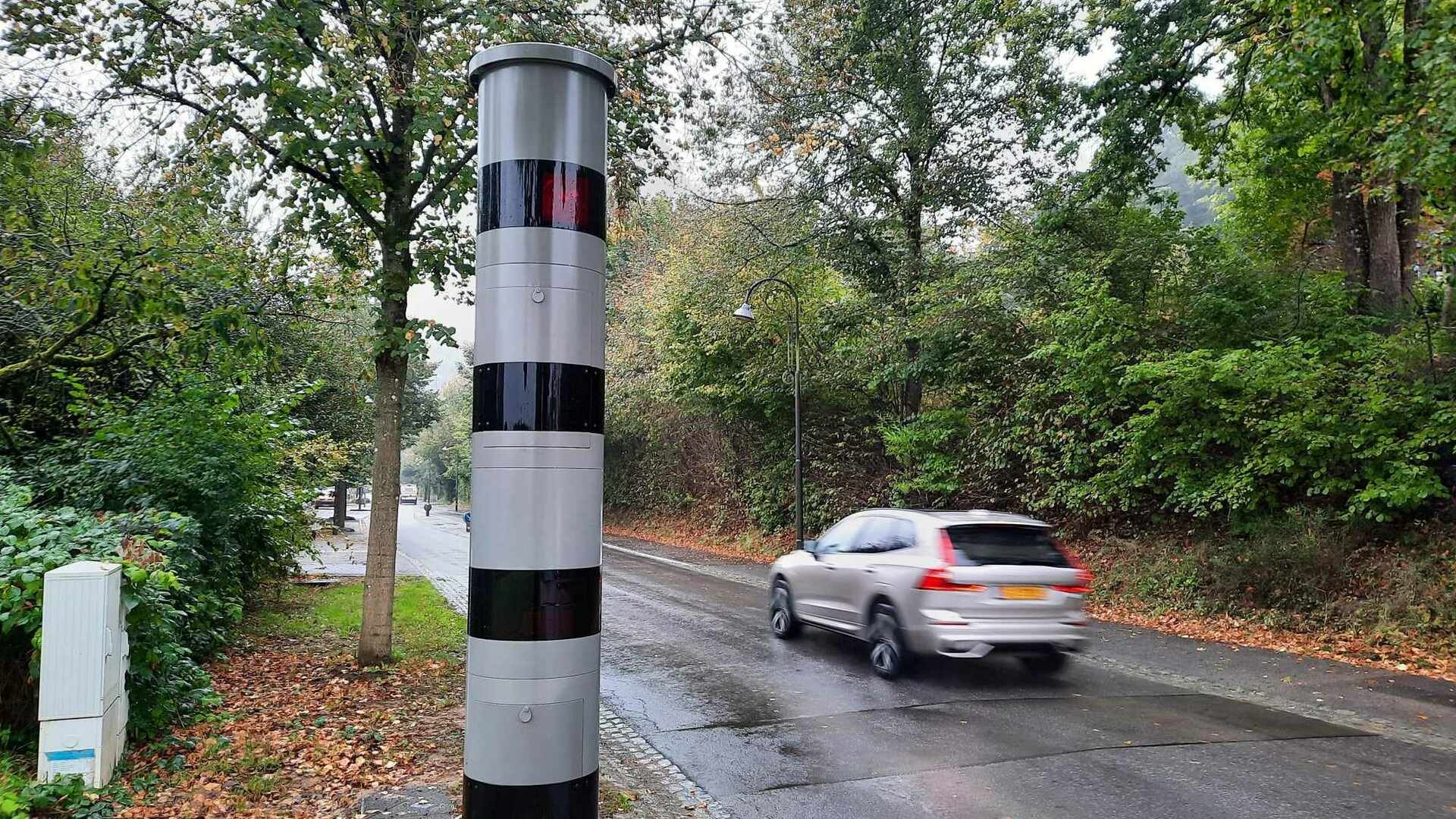 Crackdown on speeding: Radar speed cameras triggered 965 fines a day in ...