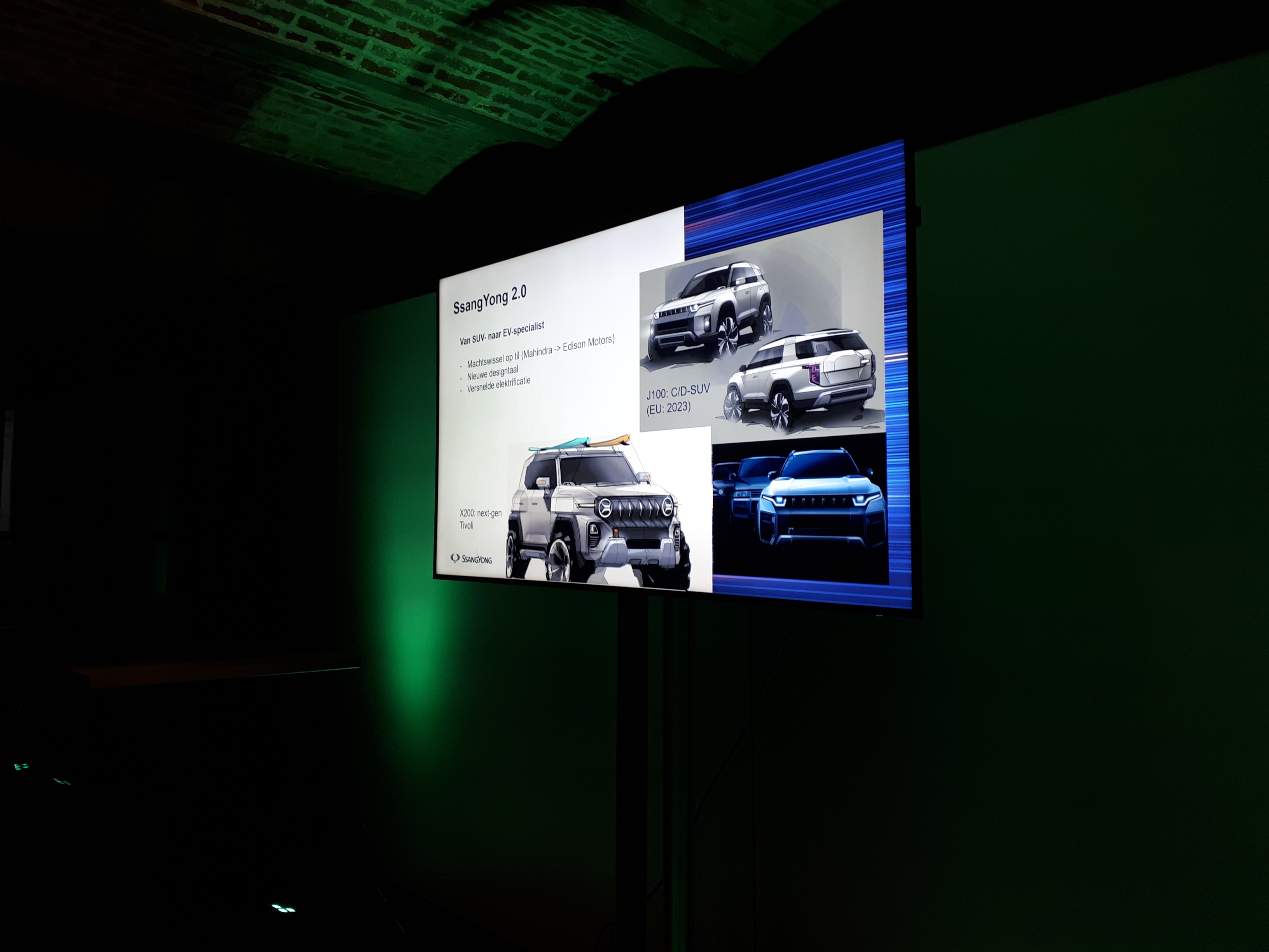 Automag um Radio: Ssang Yong Korando E-Motion (10.1.22)