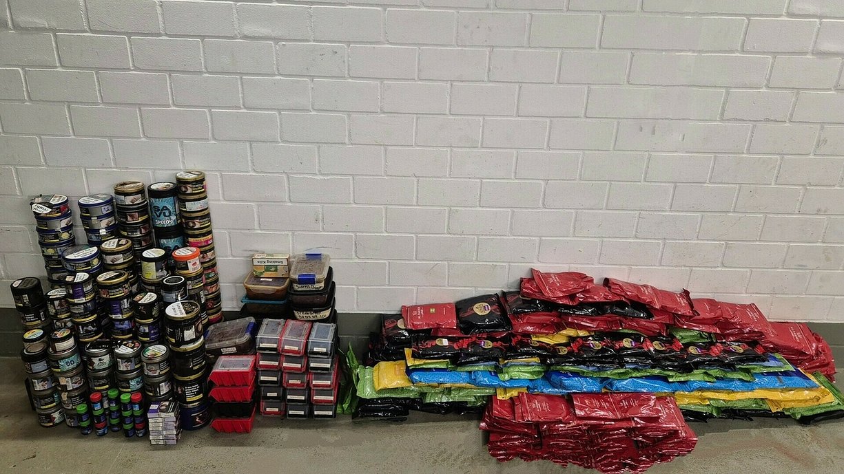 Encore un joli coup: Cette fois, la douane a saisi des kilos de tabac à ...