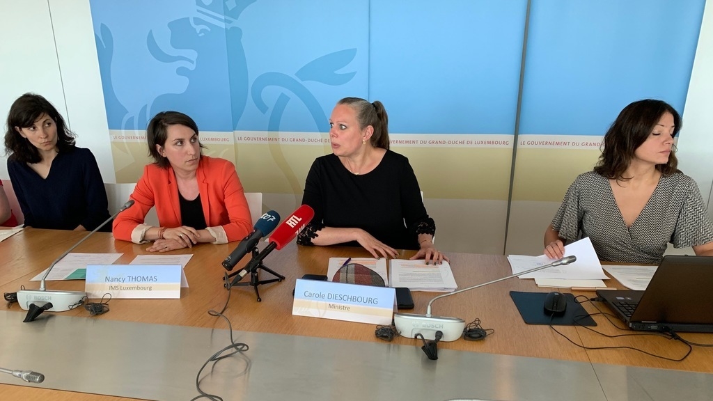 Zero Single-Use Plastic: One million plastic bottles are sold worldwide ...