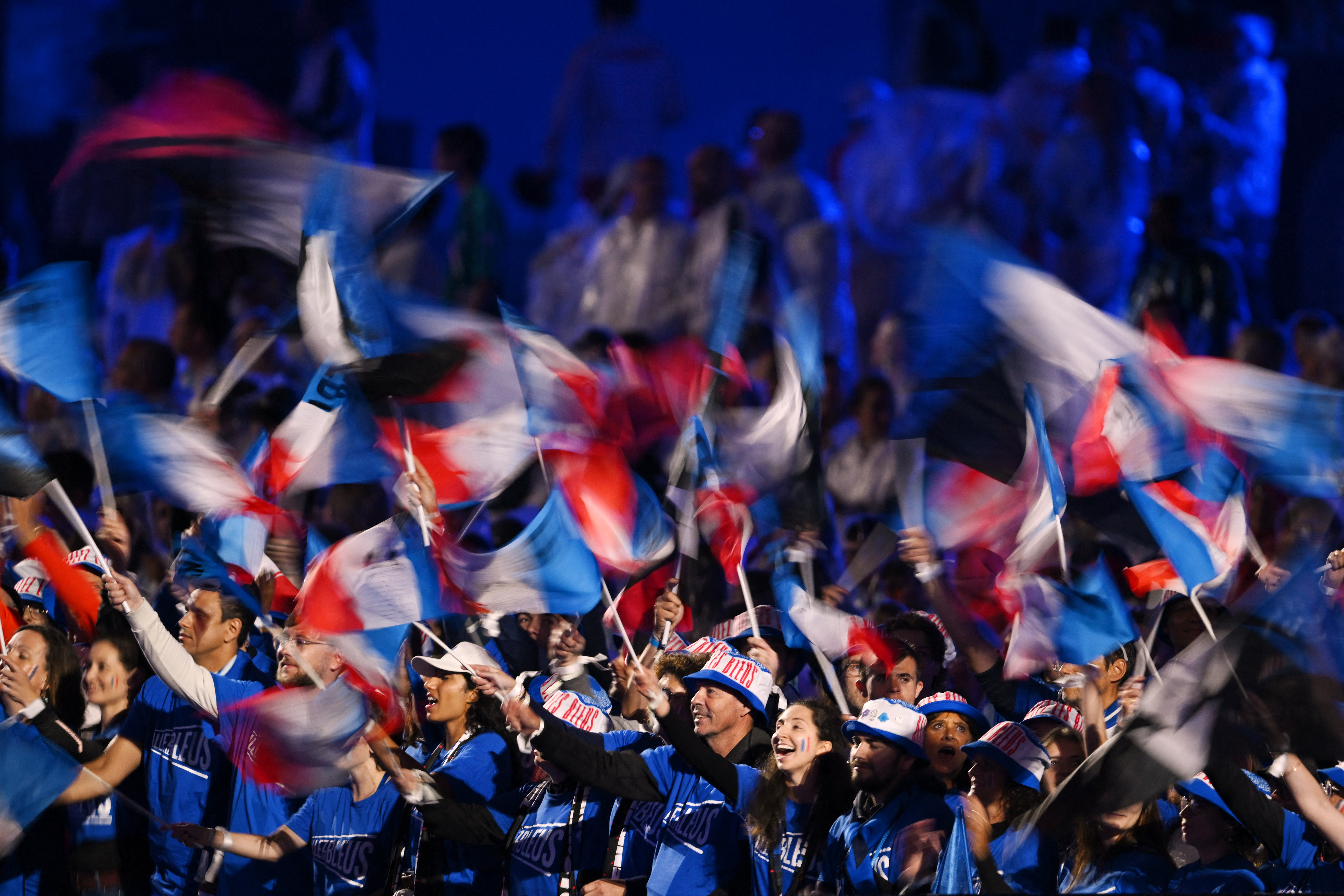 Cérémonie de clôture des Jeux Paralympiques 2024 (8.9.24) - RTL Infos