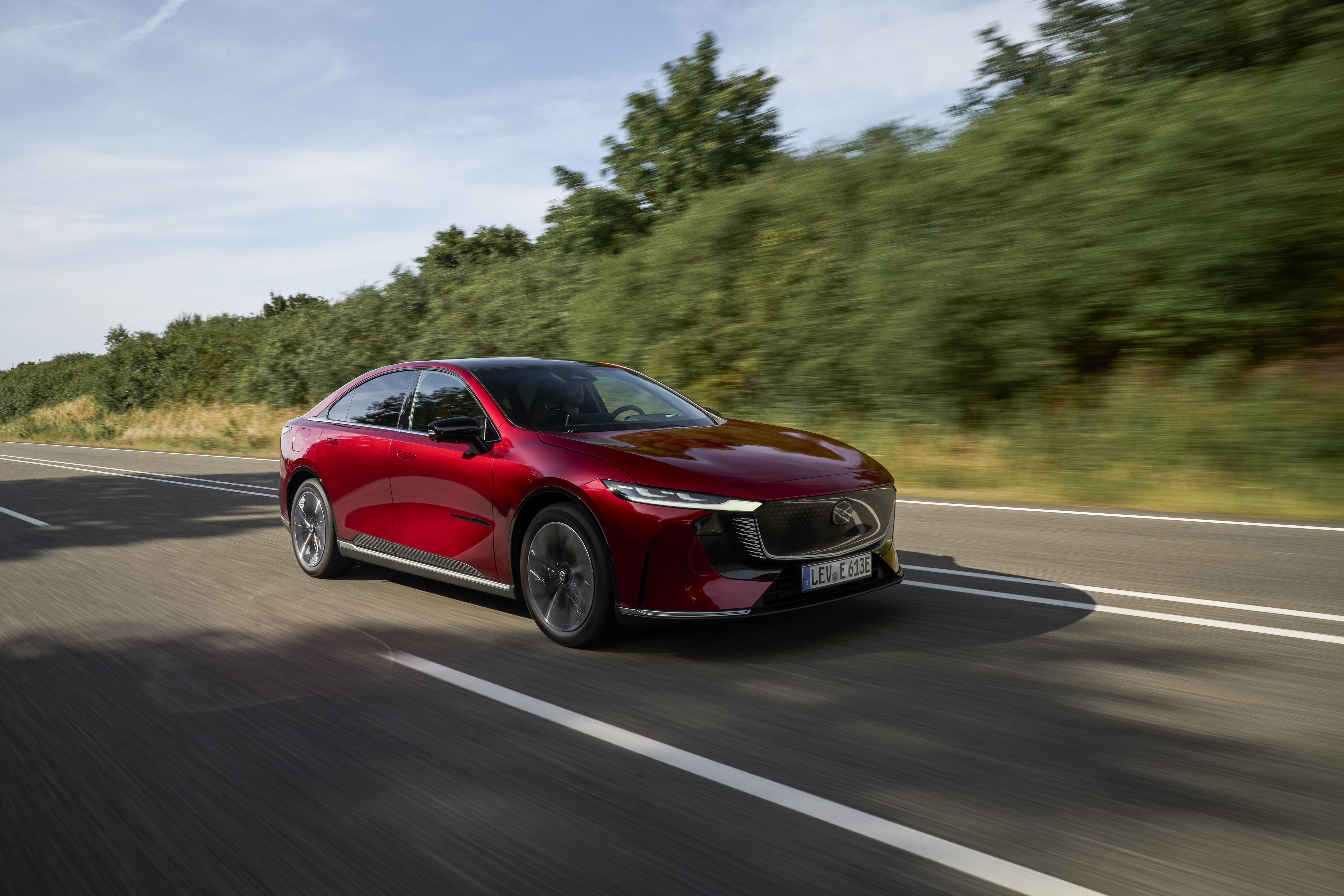 Mazda: New and electric - RTL Today