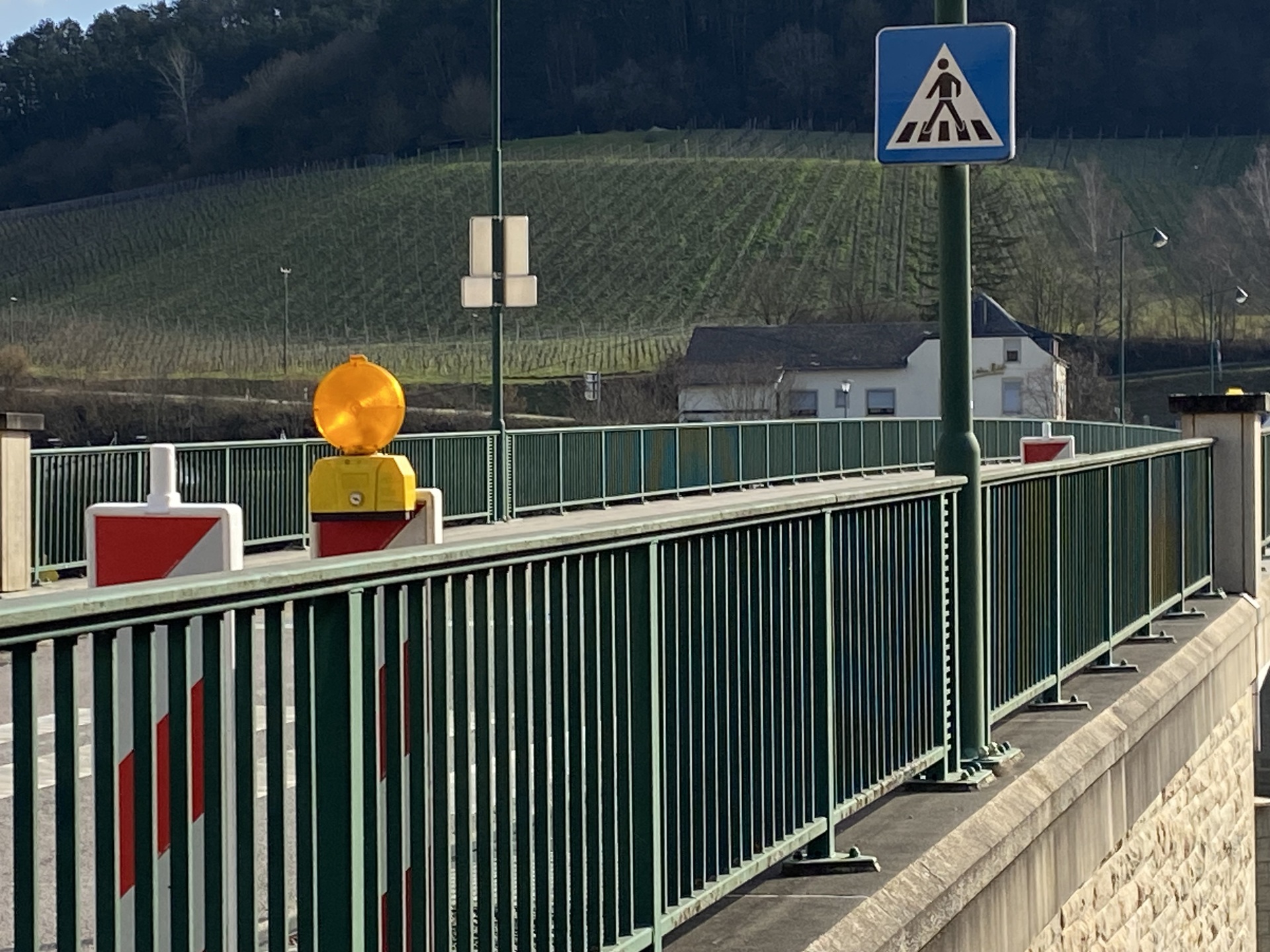 Luxembourg: Fermeture partielle du pont de Wormeldange pour des travaux ...