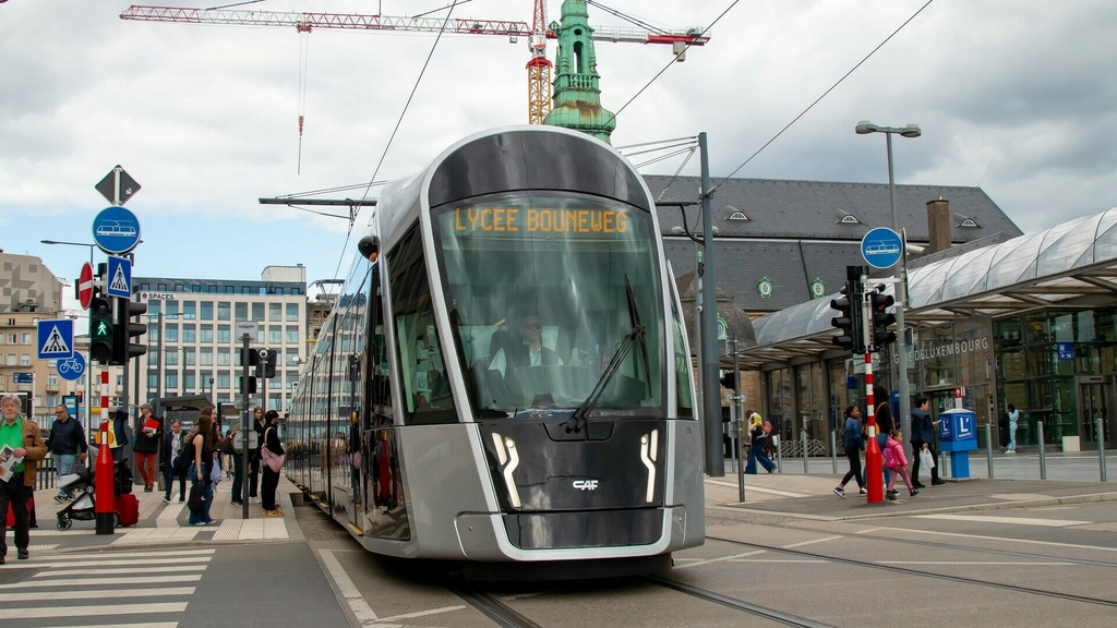 Lack of courtesy on public transport: On public transport, 'respect is ...