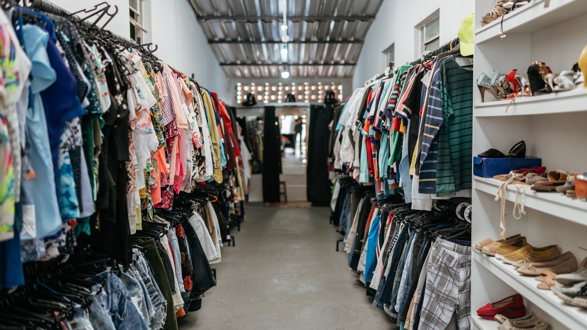 Thrifty treasures: Your ultimate guide to second hand shopping in ...